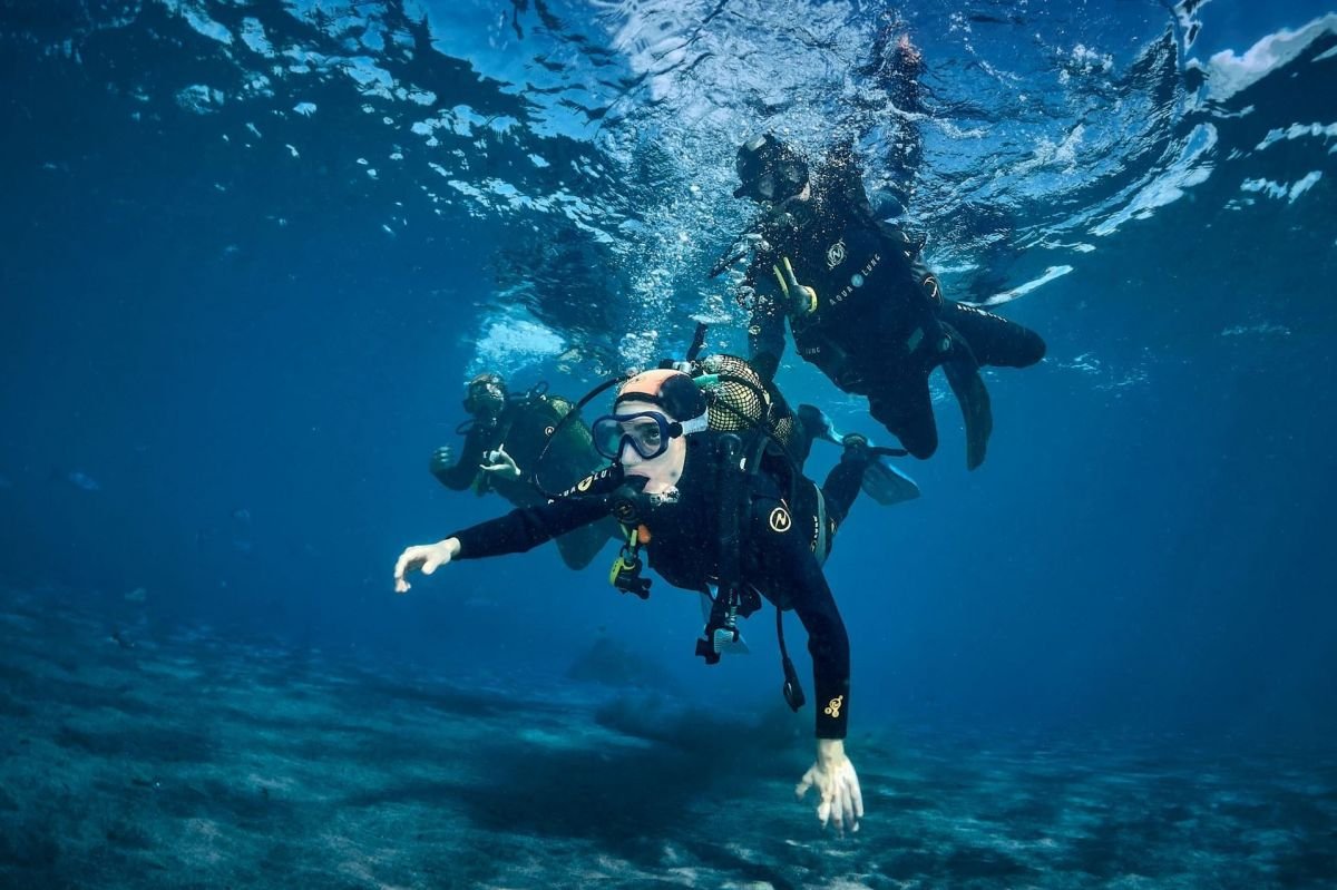 El buceo y sus beneficios para el trabajo en equipo - EspacioRRHH.com